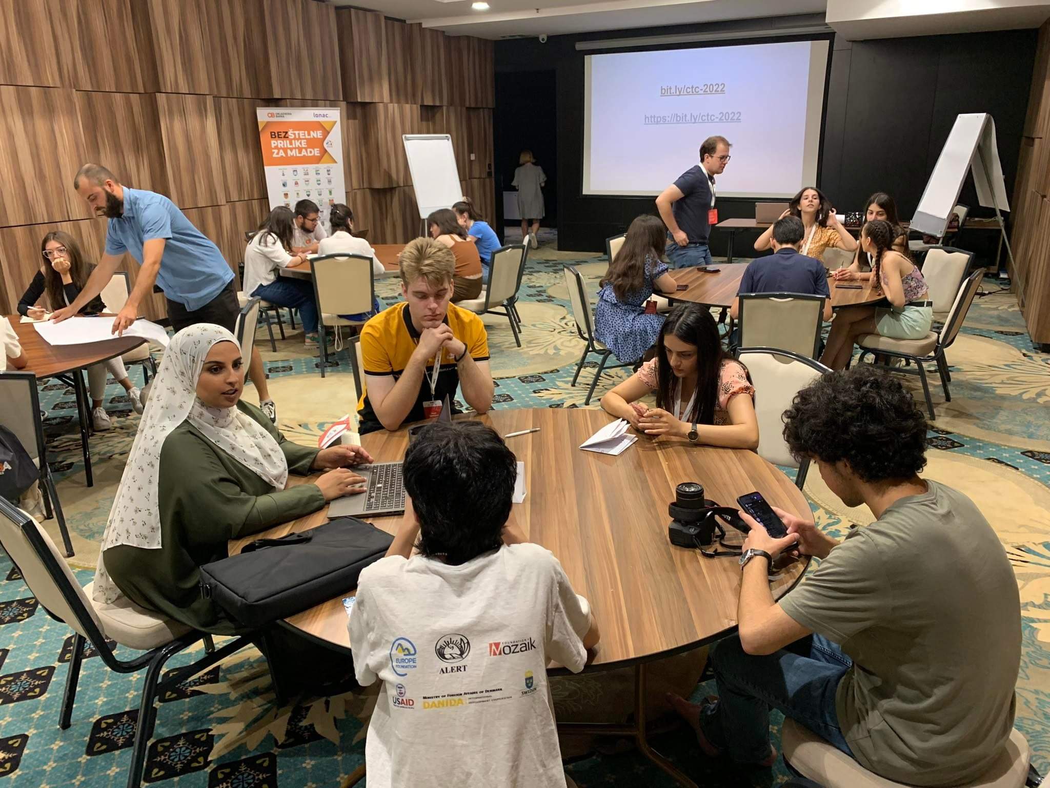 cross-cultural-communication-training-youth-leadership-conference
